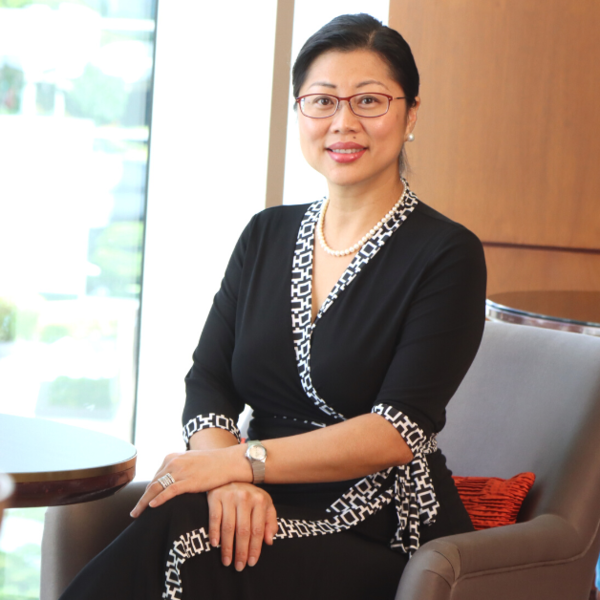 從精算實習生到保險業 CEO ── AIG China 主席及行政總裁 Lisa Sun